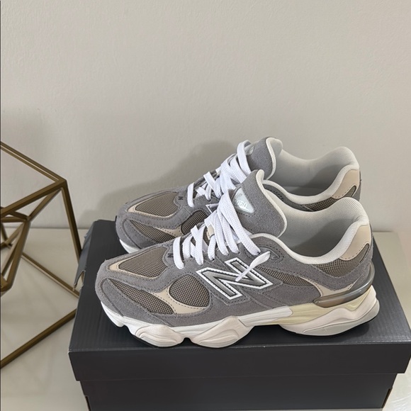 New Balance | Shoes | New Balance 960 Gray Grey And White Athletic ...